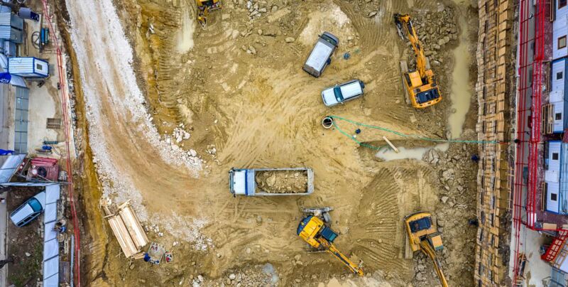 Navigating the Challenges of Fleet Management: Solutions for 2024 and ...